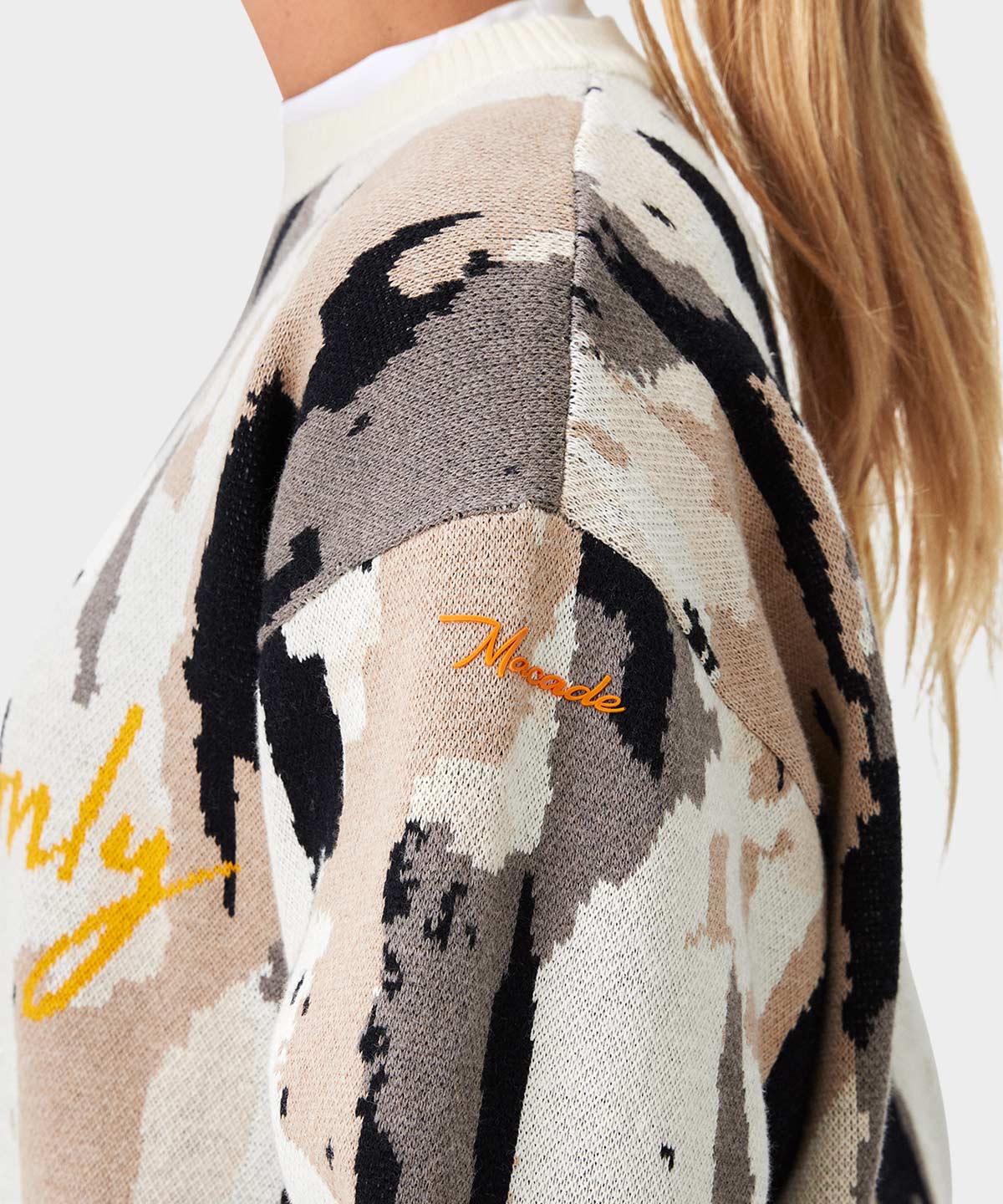 Women's Duce Script Oversized Knit Sweater - Macade Golf